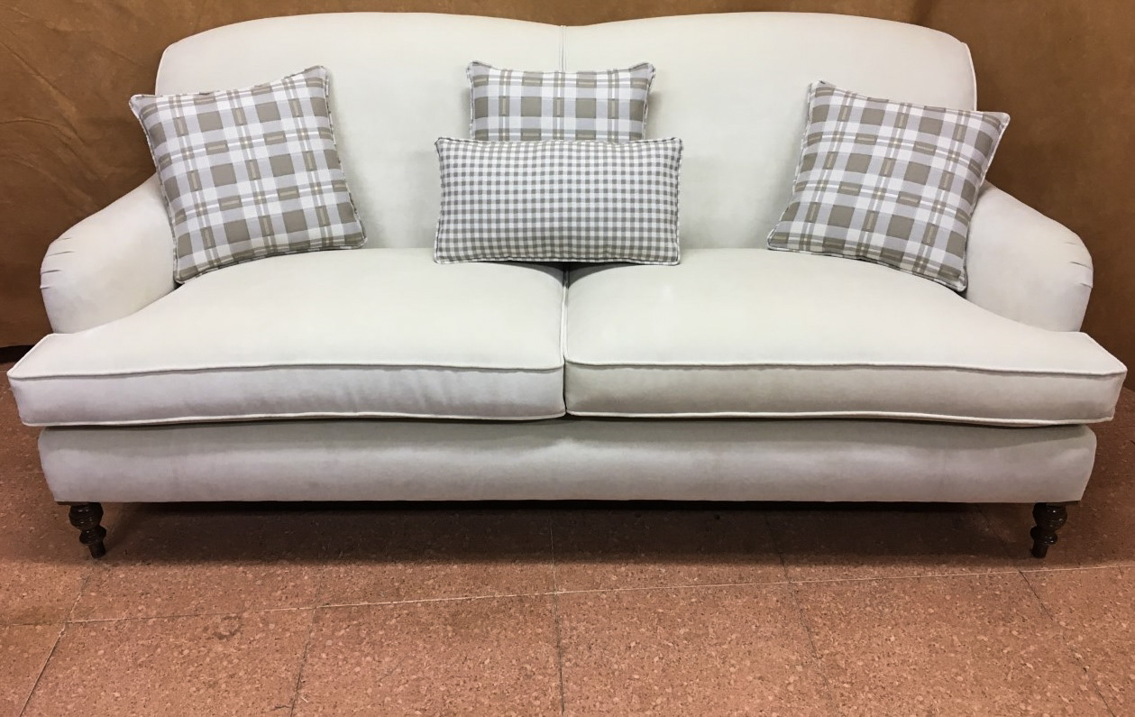 Tapiceria restaurador de muebles tapiczados en Madrid / Tapicero ...